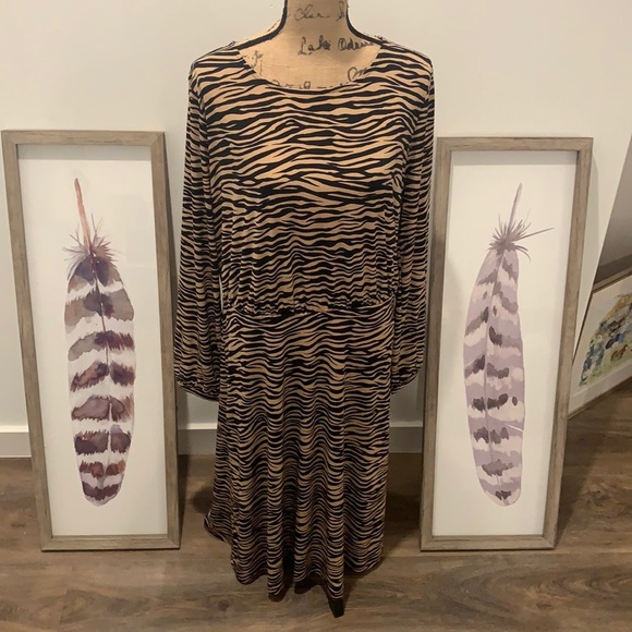 LOFT | Dresses | Nwt Loft Animal Print Dress | Poshmark